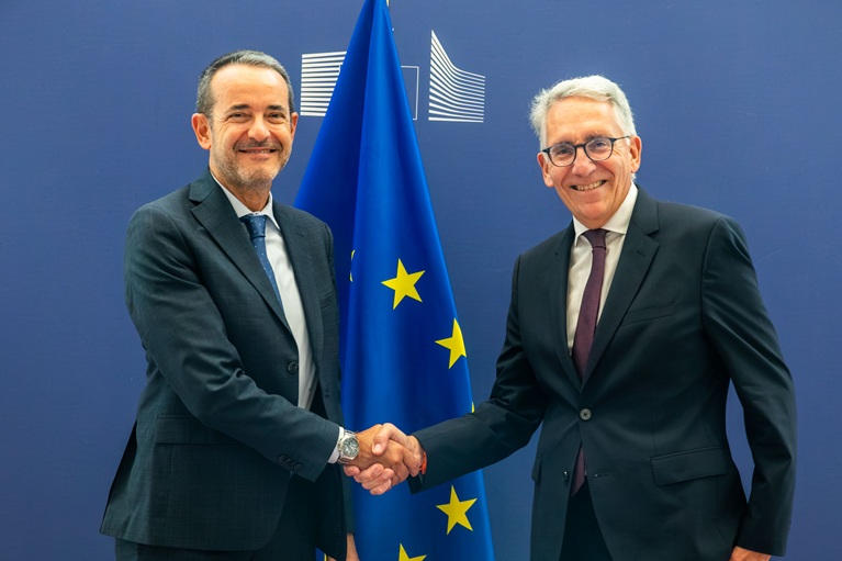 Firmato a Bruxelles un protocollo d’intesa tra ISPRA e JRC — Italiano